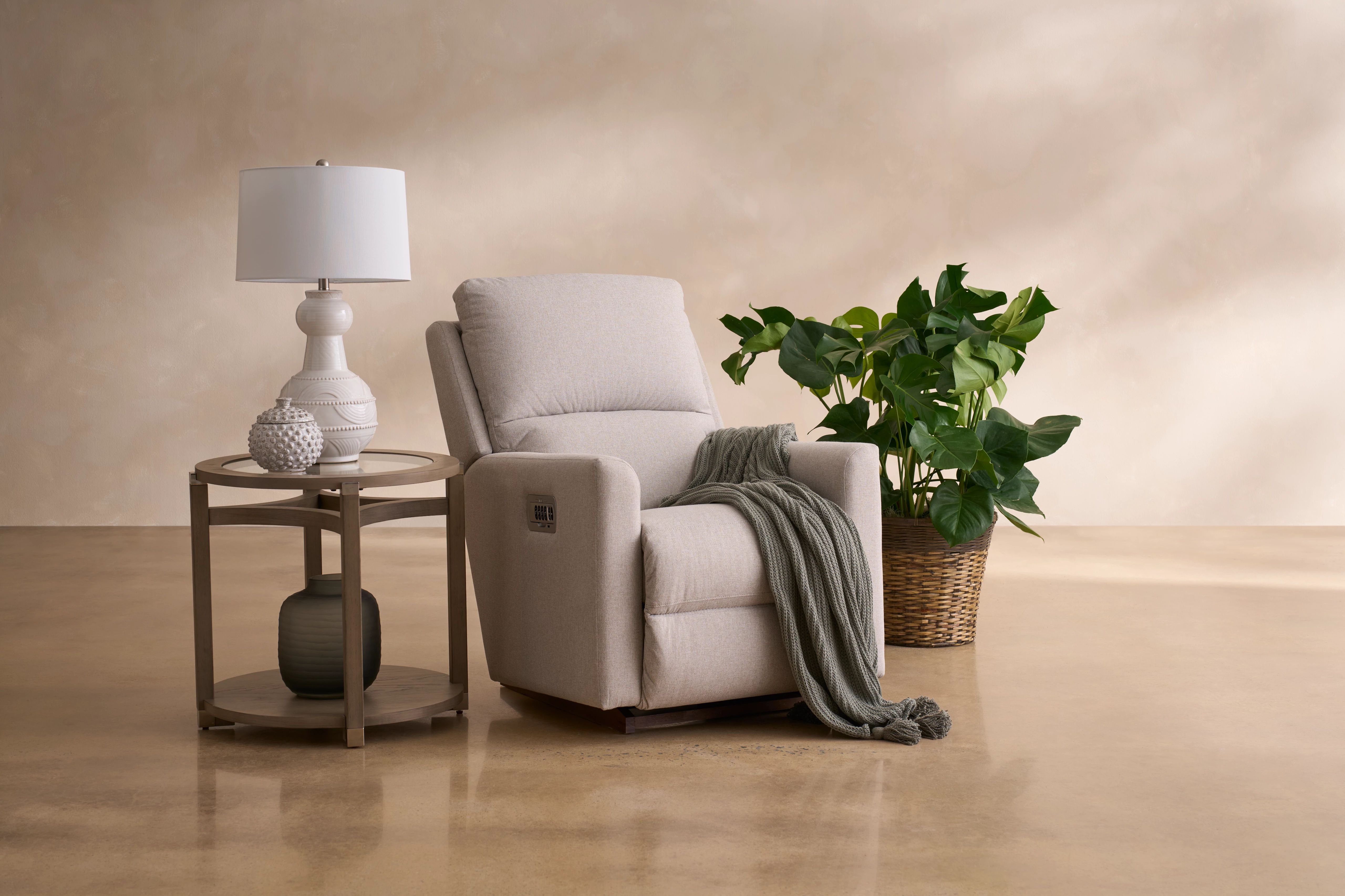 What is a Recliner Chair? Everything You Need to Know