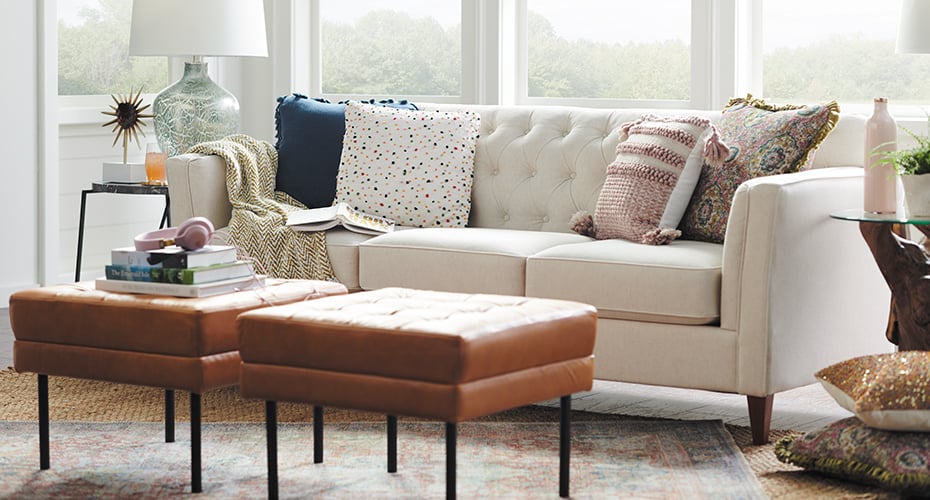 Attachable Vs. Detachable Cushions: Which One Is Right For You?